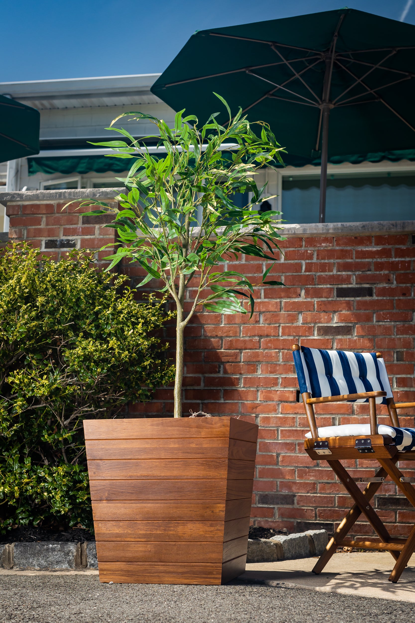 Teak Planter Boxes – Whitecap Marine Hardware